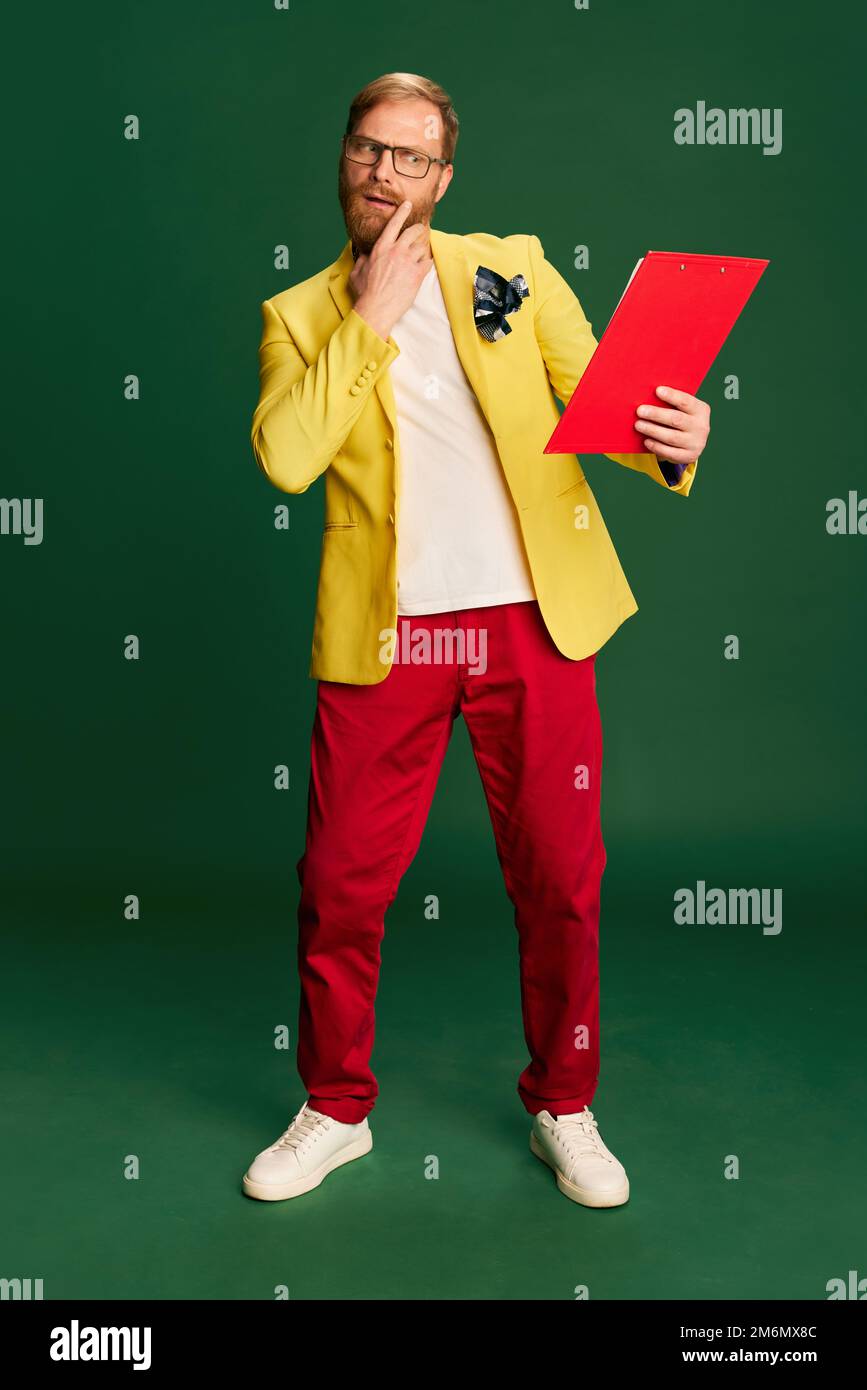 Businessman happy 90s hi-res stock photography and images - Alamy
