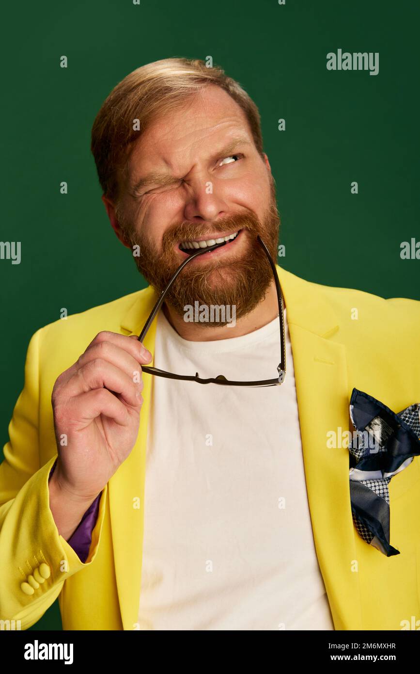 Businessman happy 90s hi-res stock photography and images - Alamy
