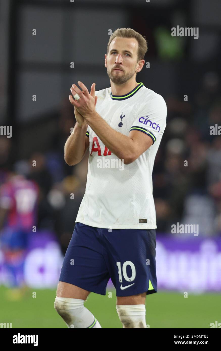 London ENGLAND - January 04: Tottenham Hotspur's Harry Kane clap the ...