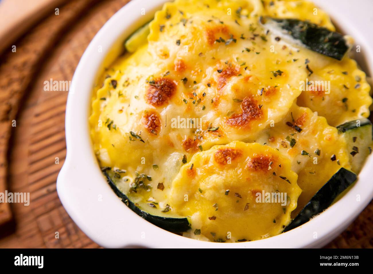 Delicious ravioli cheese basil hi-res stock photography and images - Alamy