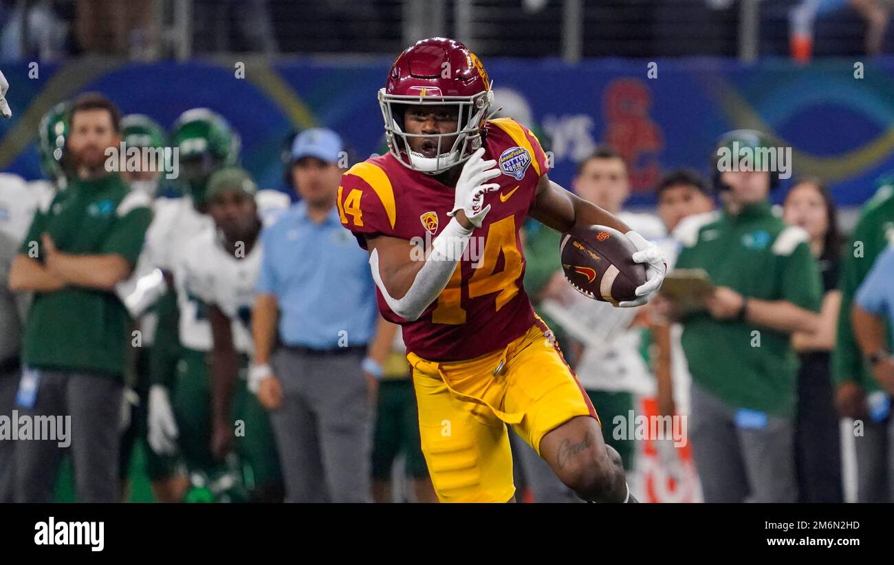 Southern California running back Raleek Brown (14) runs with the ball ...