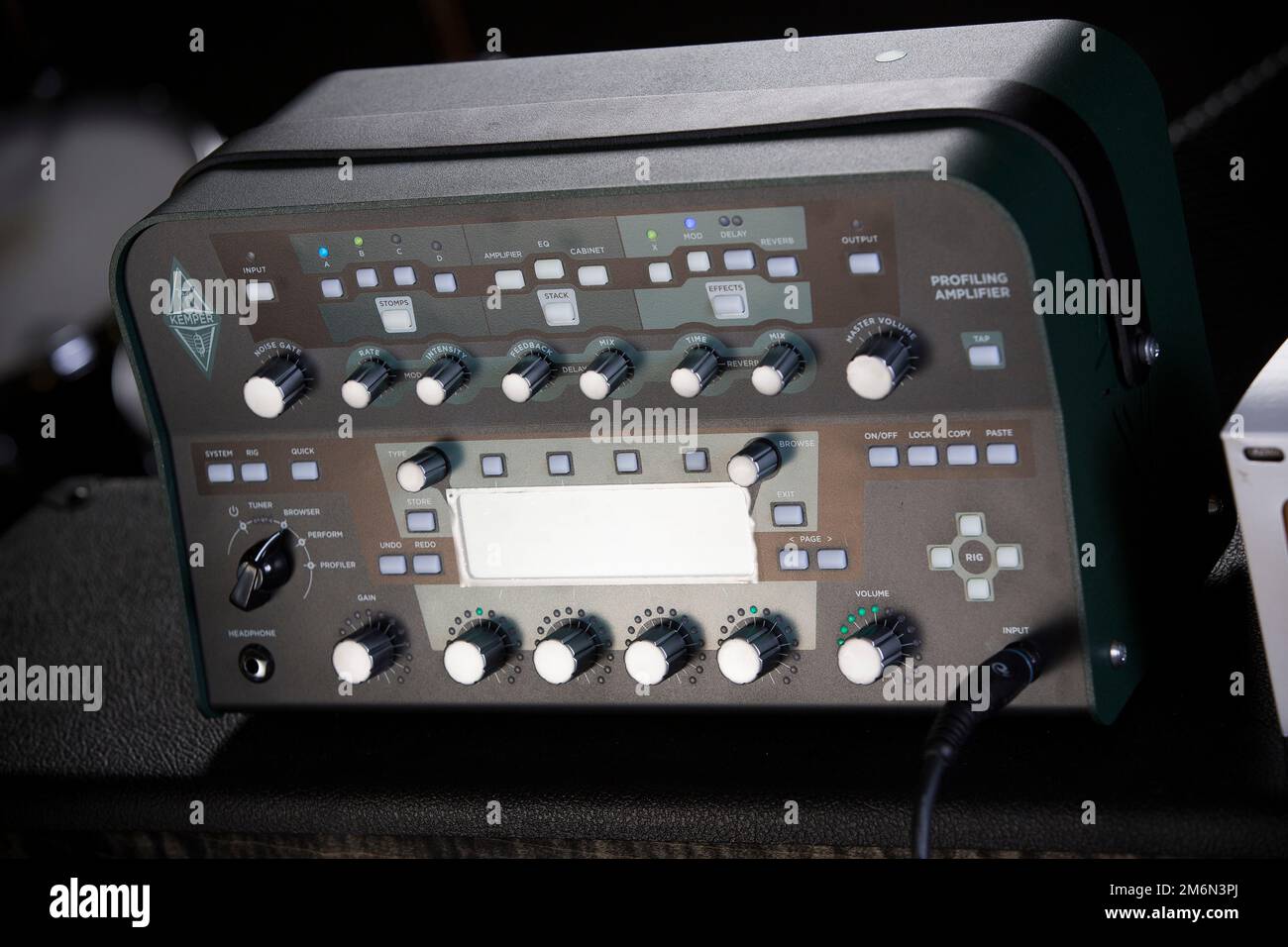 A Kemper Profiler used by Jakko Jakszyk in his guitar setup ...