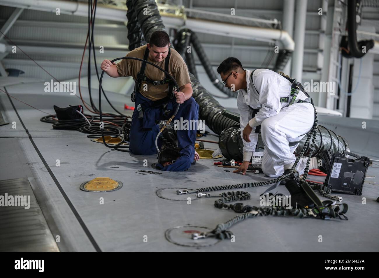 Maintainers assigned to the 154th Maintenance Squadron and 15th MXS ...