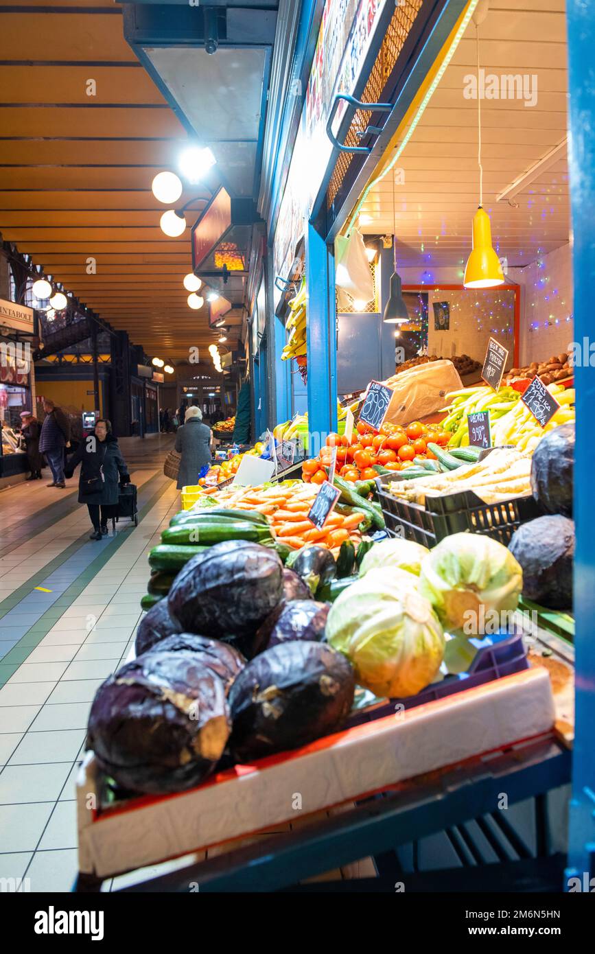 The Great Market Hall in Budapest, Hungary Europe EU Stock Photo - Alamy