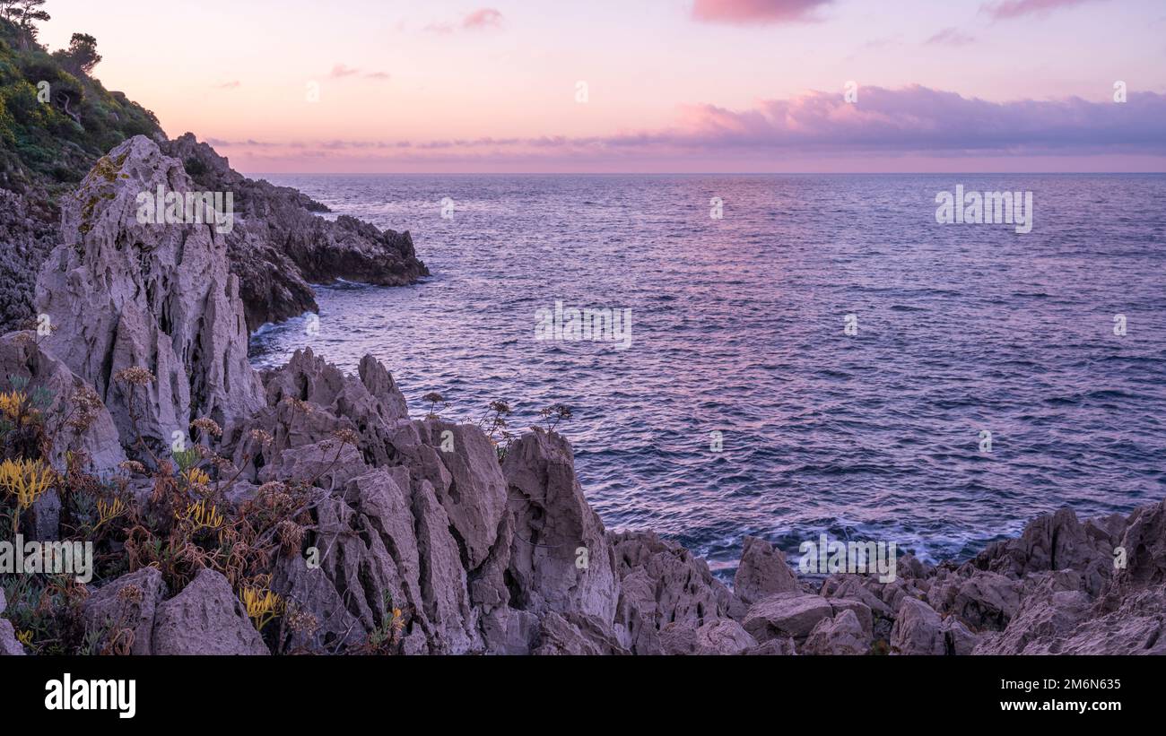 Beautiful french riviera ocean hi-res stock photography and images - Alamy