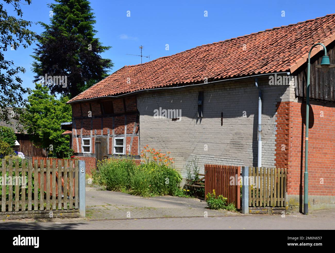 Historical Barn in the Village Gilten, Lower Saxony Stock Photo - Alamy