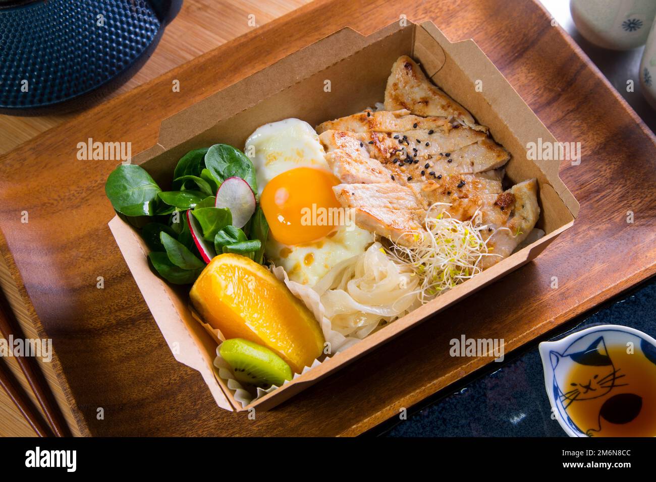 Donburi Chicken served in a Japanese restaurant in Tokyo . Japanese ...