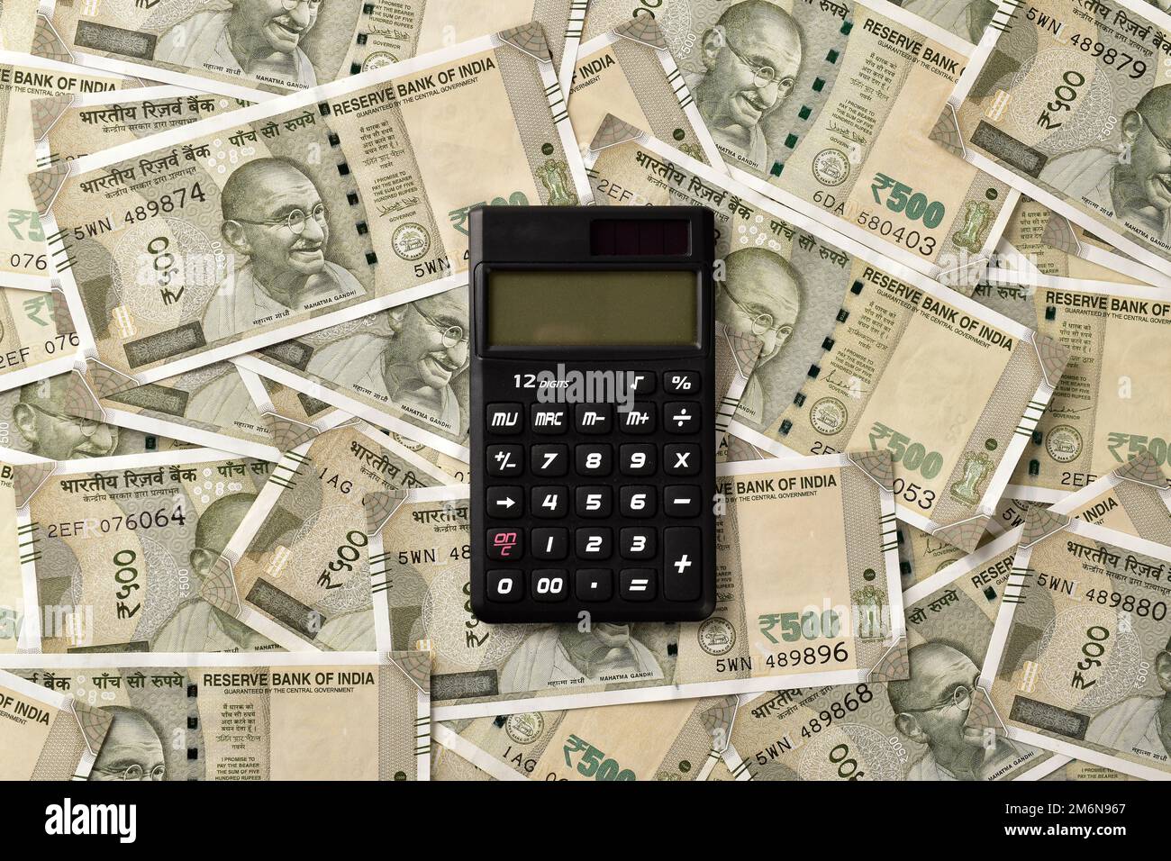 Rupees calculator hi-res stock photography and images - Alamy