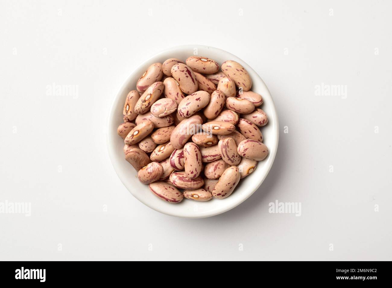 Pinto beans in bowl hi-res stock photography and images - Alamy