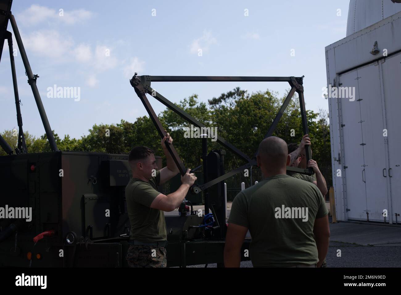 U.S. Marines with Marine Air Control Squadron 24 (MACS-24), 4th Marine ...