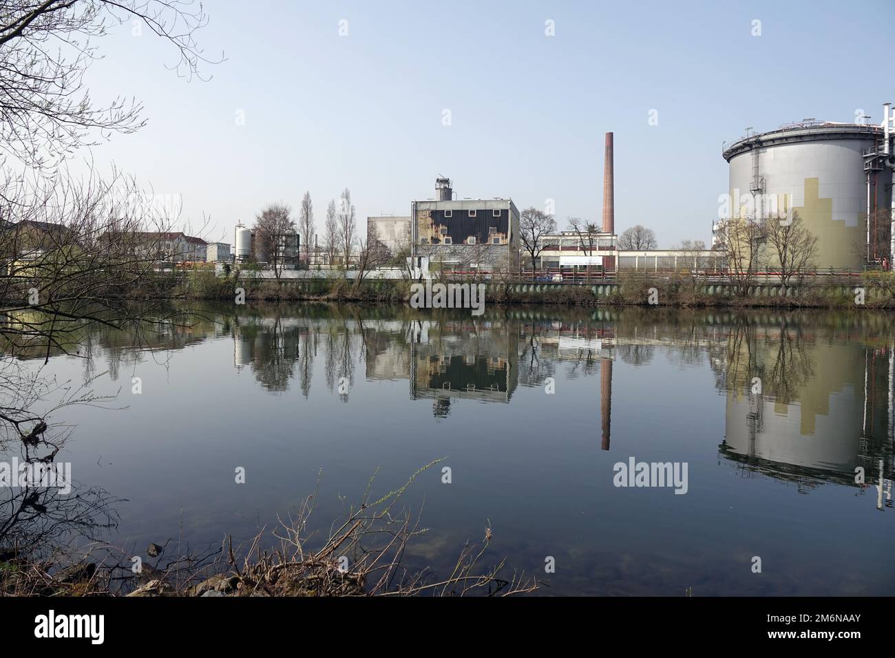 Frankfurt fechenheim hi-res stock photography and images - Alamy