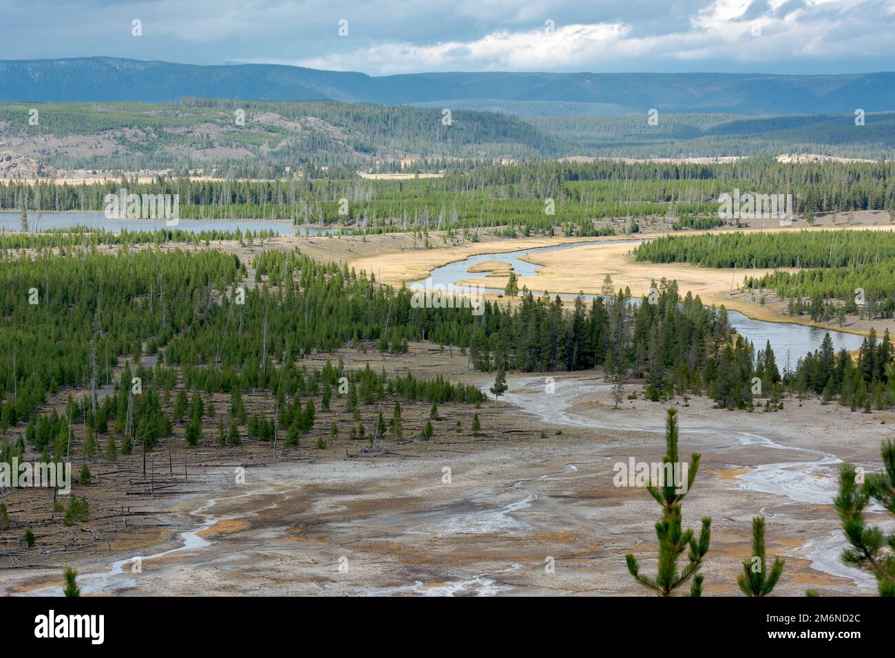 Yellowstone river view national hi-res stock photography and images - Alamy