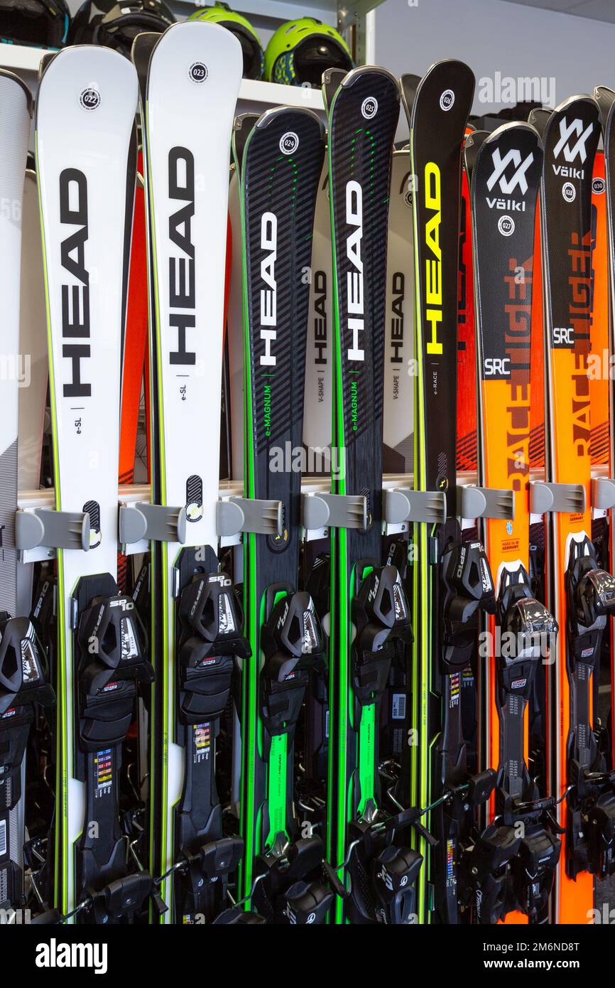 Sale of equipment hi-res stock photography and images - Alamy