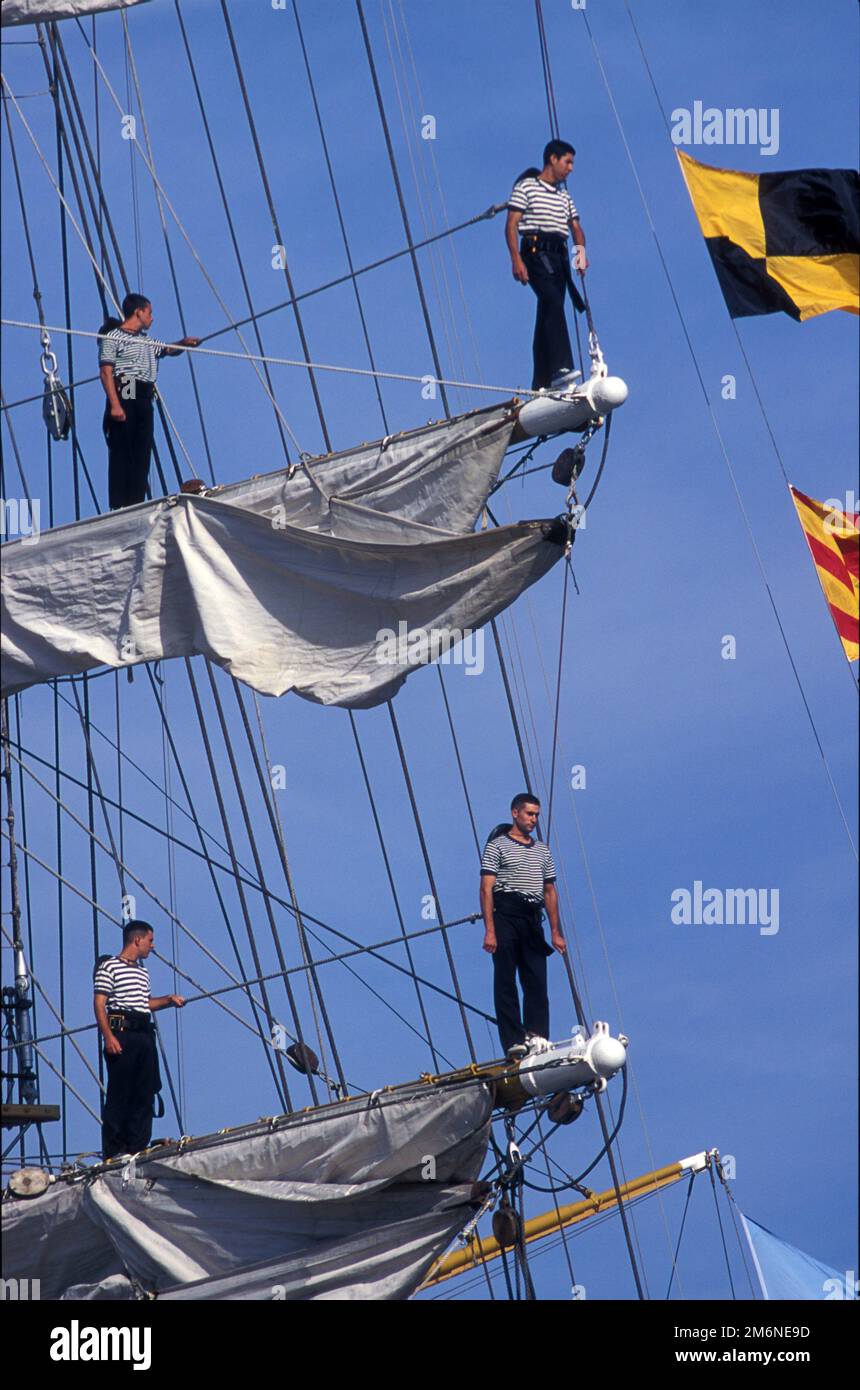 Cadets aloft hi-res stock photography and images - Alamy