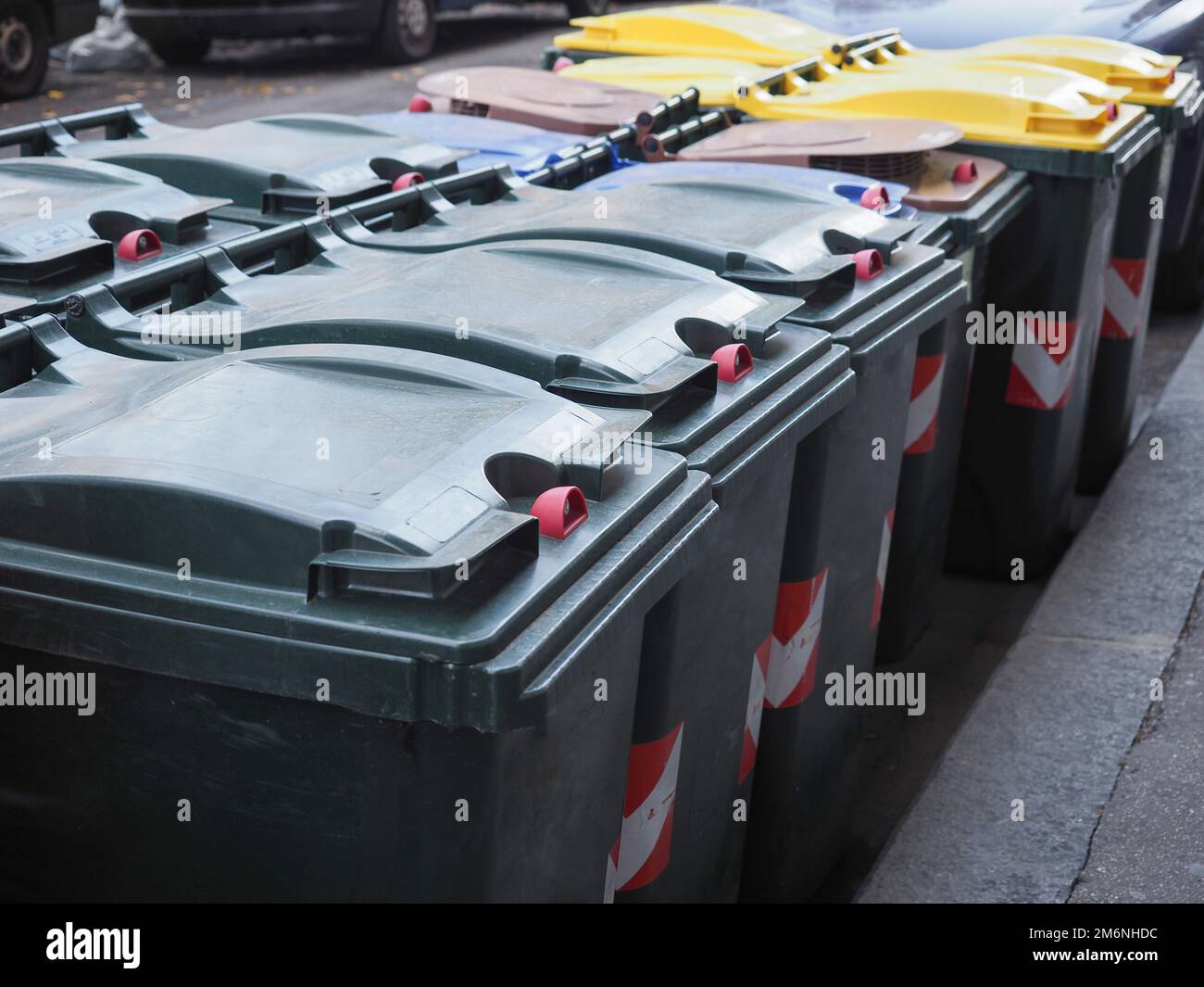 waste sorting bin for ecological recycling of materials such as glass ...