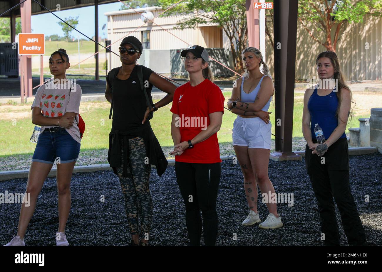 34 foot tower hi-res stock photography and images - Alamy