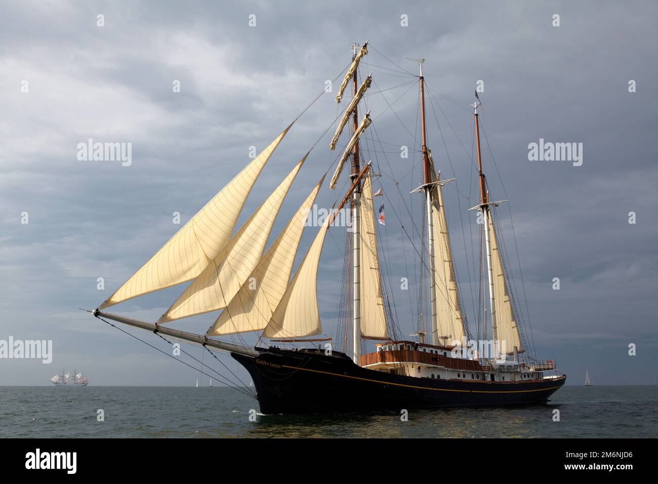 Dutch topsail schooner Gulden Leeuw, race start after Antwerp, 2010 ...