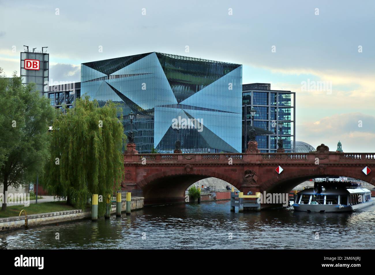 Cube Berlin, cube-shaped office building on Washington Square Stock ...