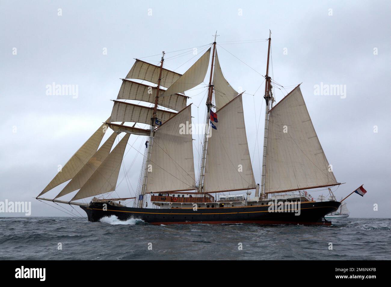 Dutch topsail schooner Gulden Leeuw, Lerwick race start, 2011 Stock ...