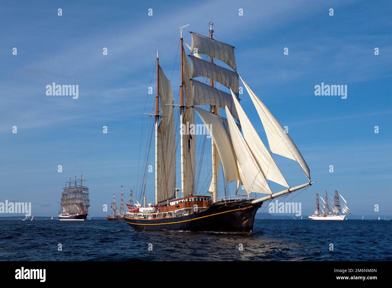 Dutch topsail schooner Gulden Leeuw, Stavanger race start, 2011 Stock ...