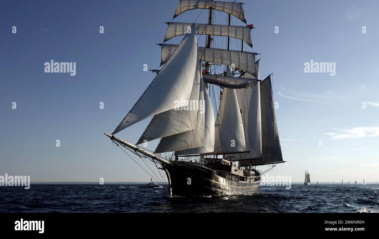Dutch topsail schooner Gulden Leeuw, Sunderland race start, 2018 Stock ...
