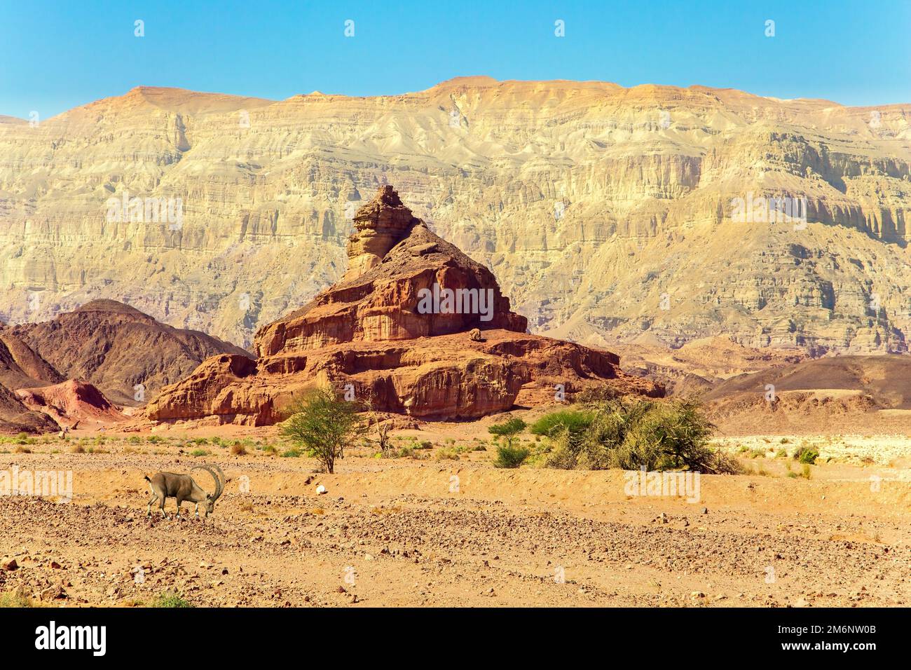 Desert mountains famous ridge hi-res stock photography and images - Alamy