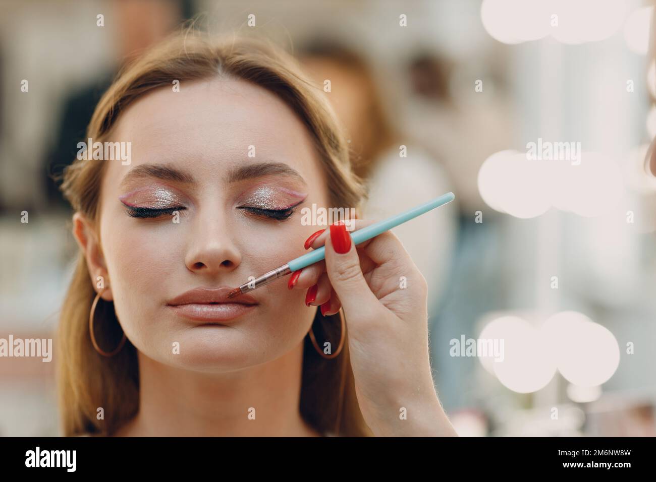 Visage woman hi-res stock photography and images - Alamy