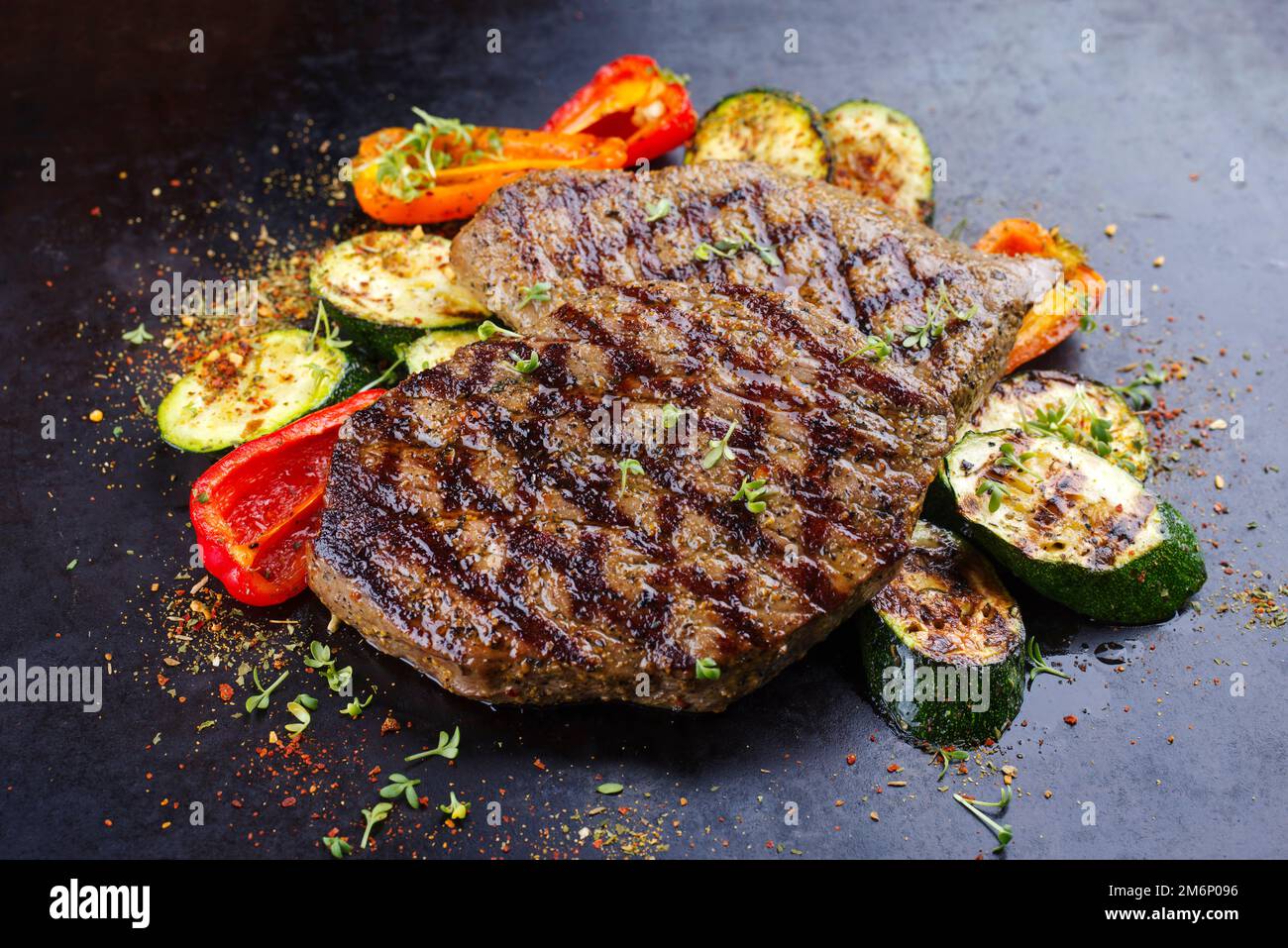 Au barbecue hi-res stock photography and images - Alamy