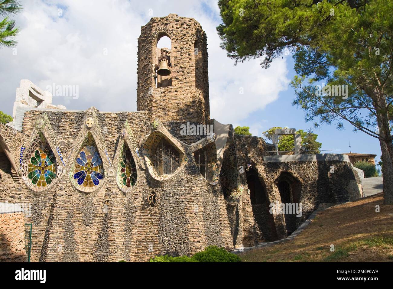 Unfinished church of Colonia Güell, Crypt Interior, Antonio Gaudi ...