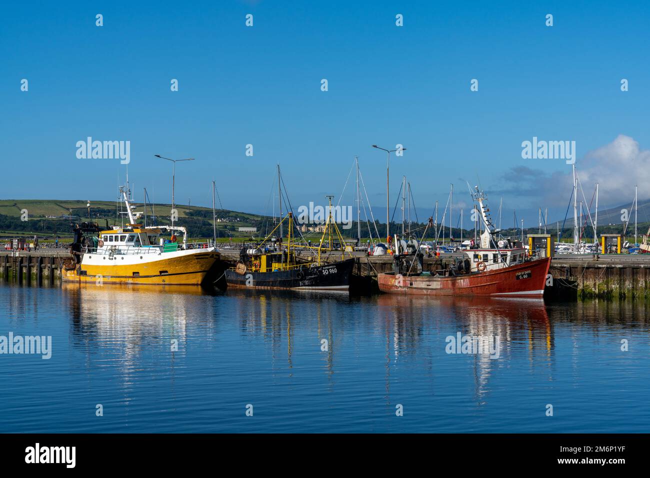 Dingle fishing village hi-res stock photography and images - Alamy