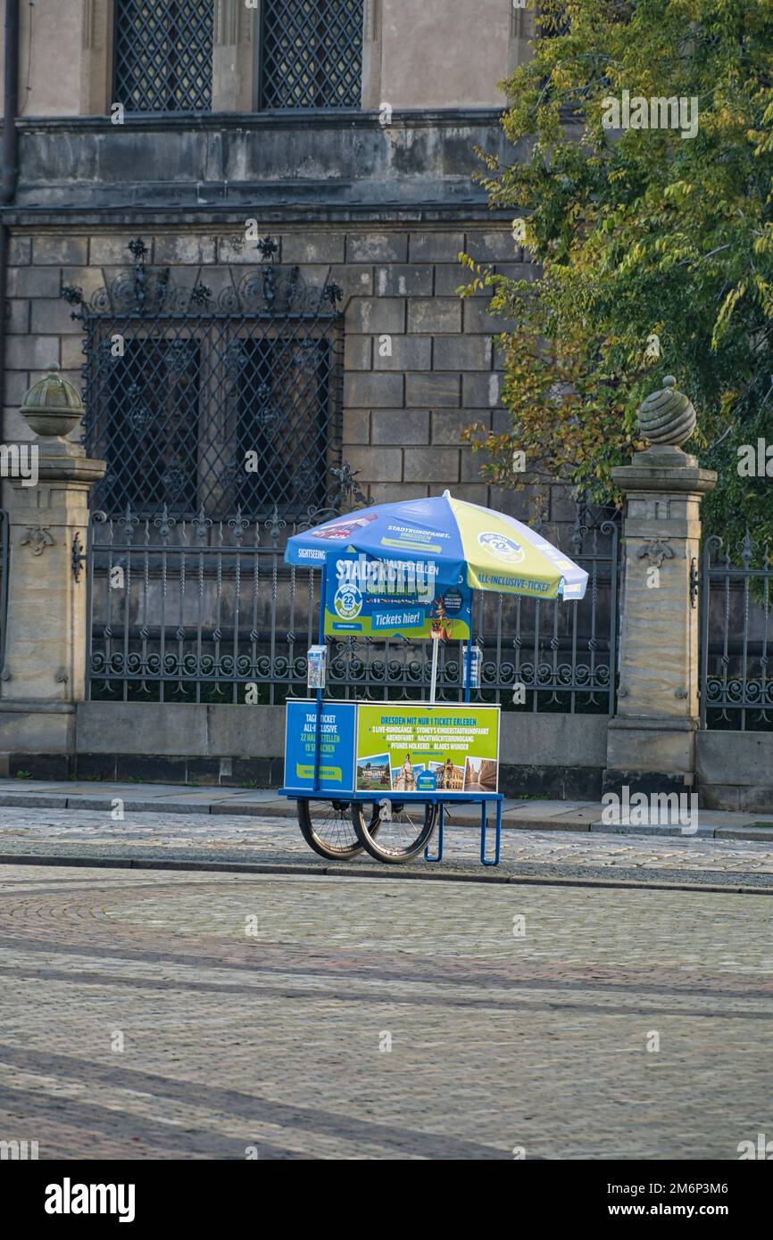 tourist information stand standing on the street Stock Photo - Alamy