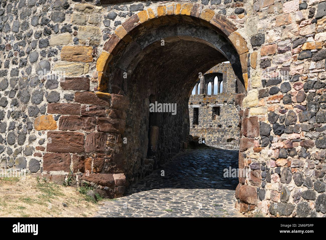 Castle ruin MÃ¼nzenberg in Wetterau, Hesse Stock Photo - Alamy