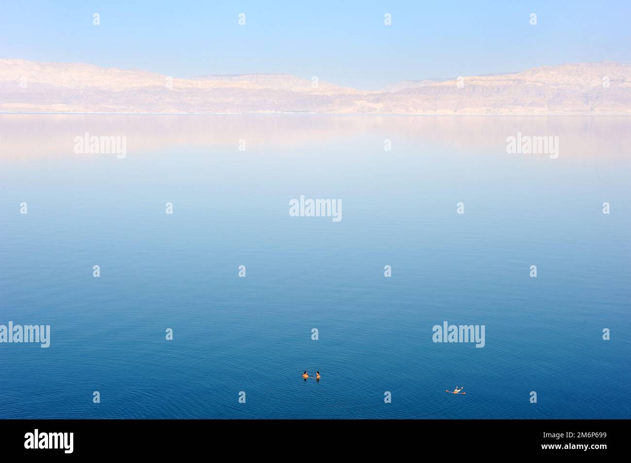 Bathing dead hi-res stock photography and images - Alamy