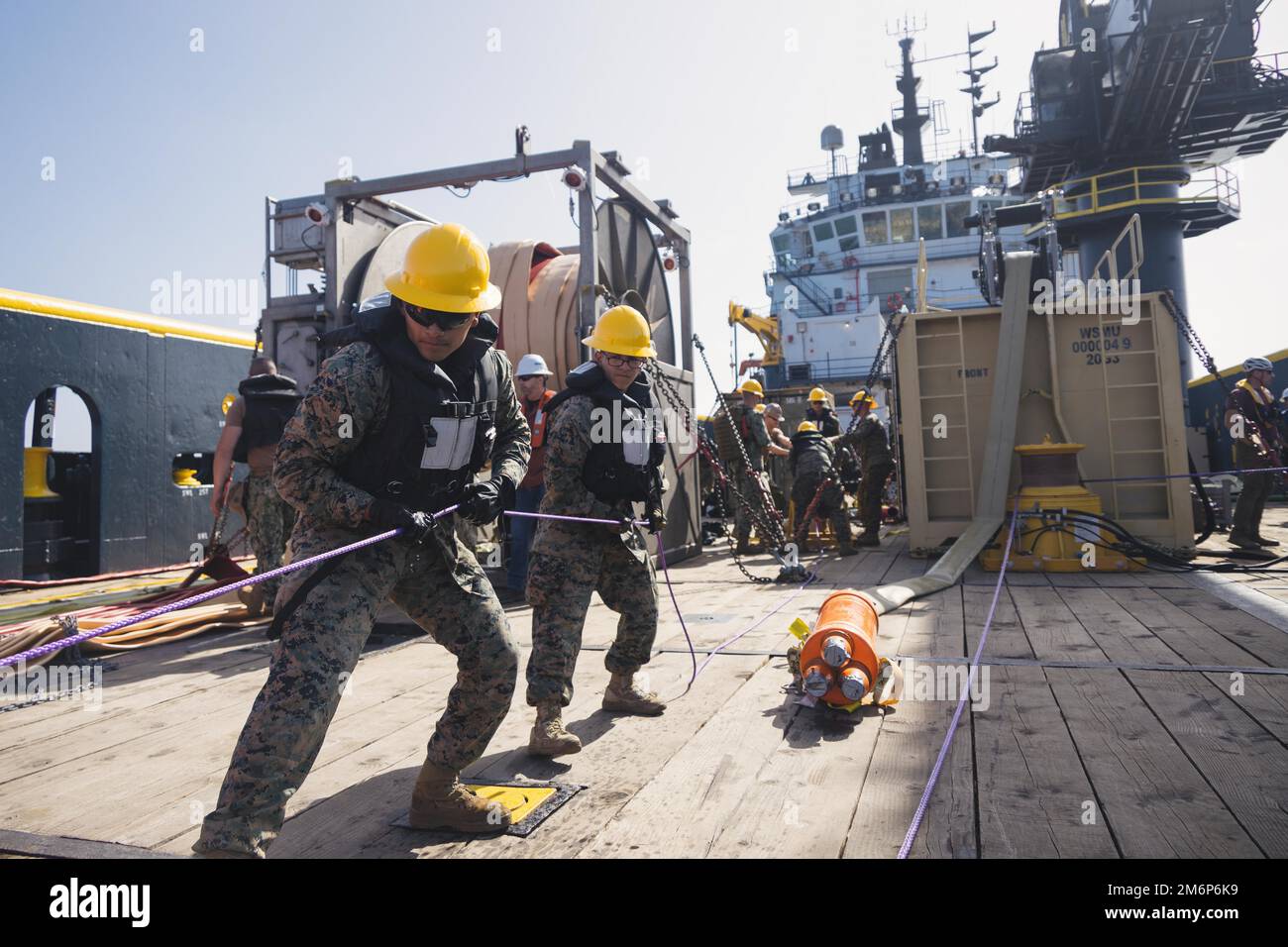 U.S. Marines with Bulk Fuel Company, 7th Engineer Support Battalion ...