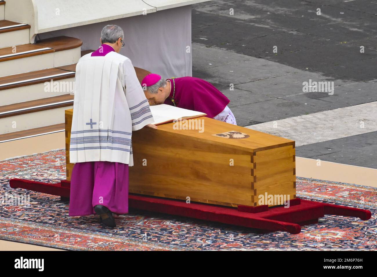 Vatican. 05th Jan, 2023. Archbishop Georg Gaenswein during the Funeral ...