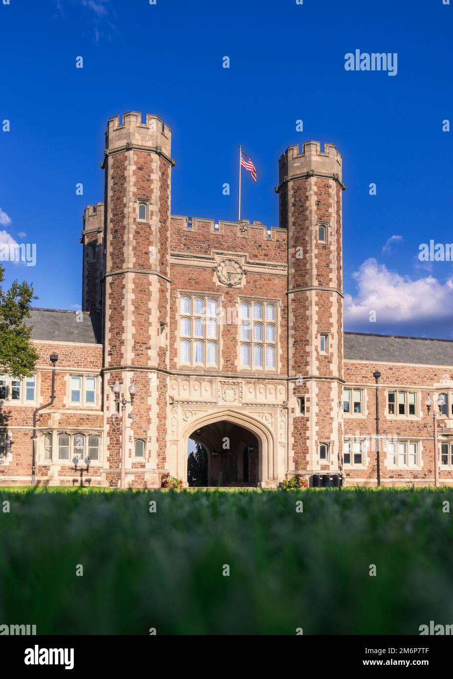 Brookings hall hi-res stock photography and images - Alamy