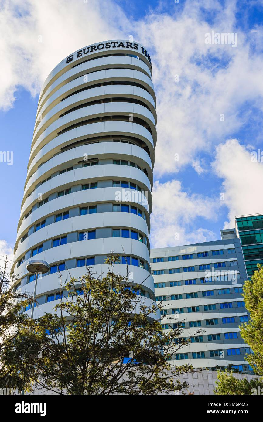 Eurostars Universal Lisboa is a luxury hotel with modern design in ...