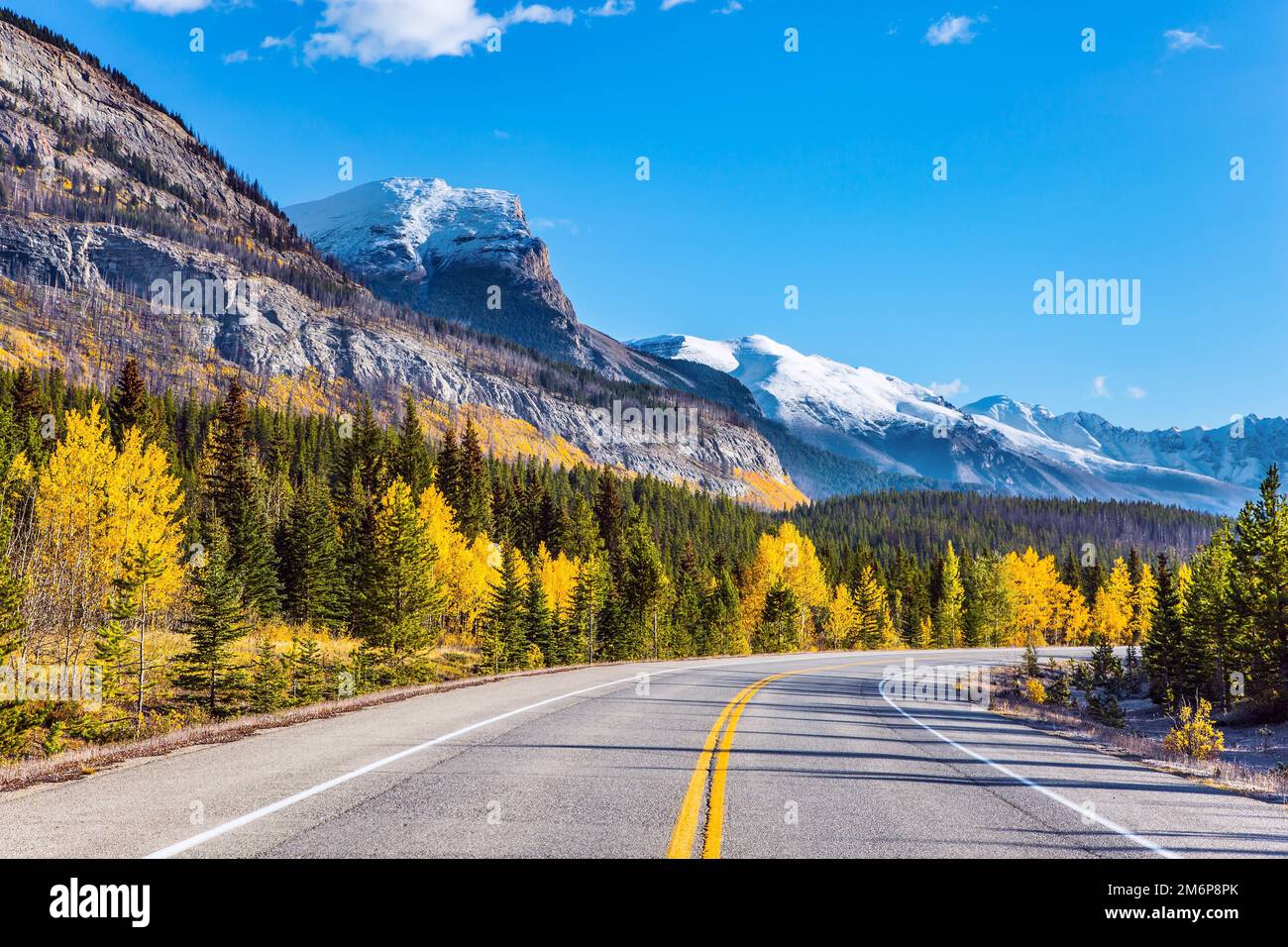 The asphalt highway Stock Photo - Alamy