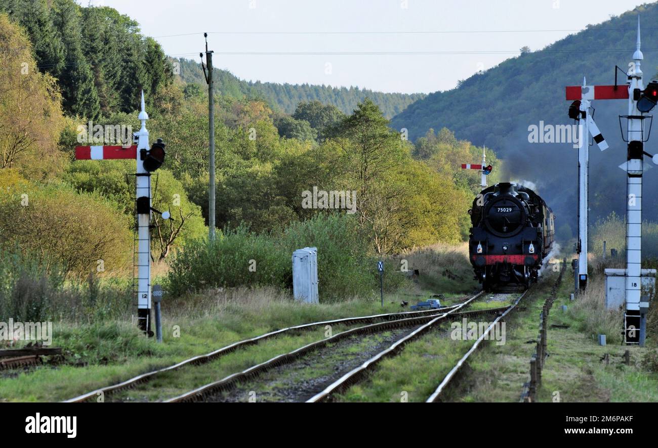 BR Standard class 4 No 75029 arriving at Levisham station with the 1600 ...