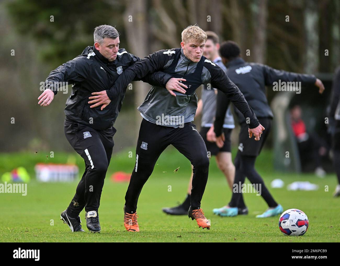 Steven schumacher plymouth training hi-res stock photography and images ...