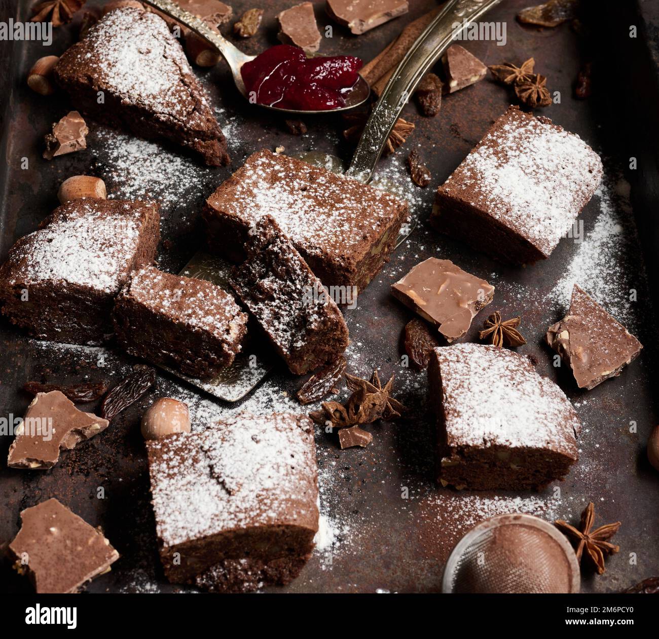 Square brownie hi-res stock photography and images - Alamy