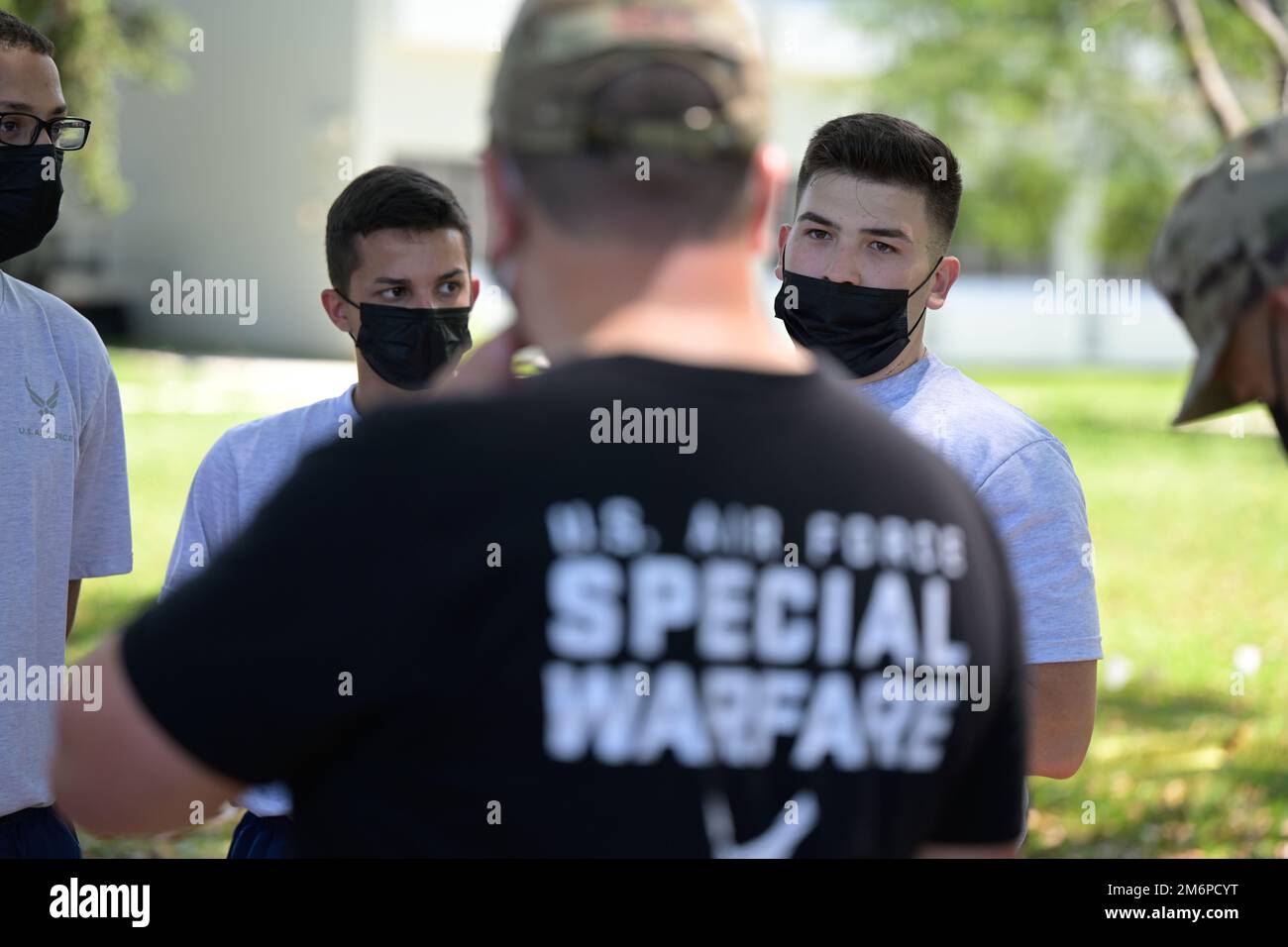 U.S. Air Force Tech. Sgt. Jason Bell, 330th Recruiting Squadron ...