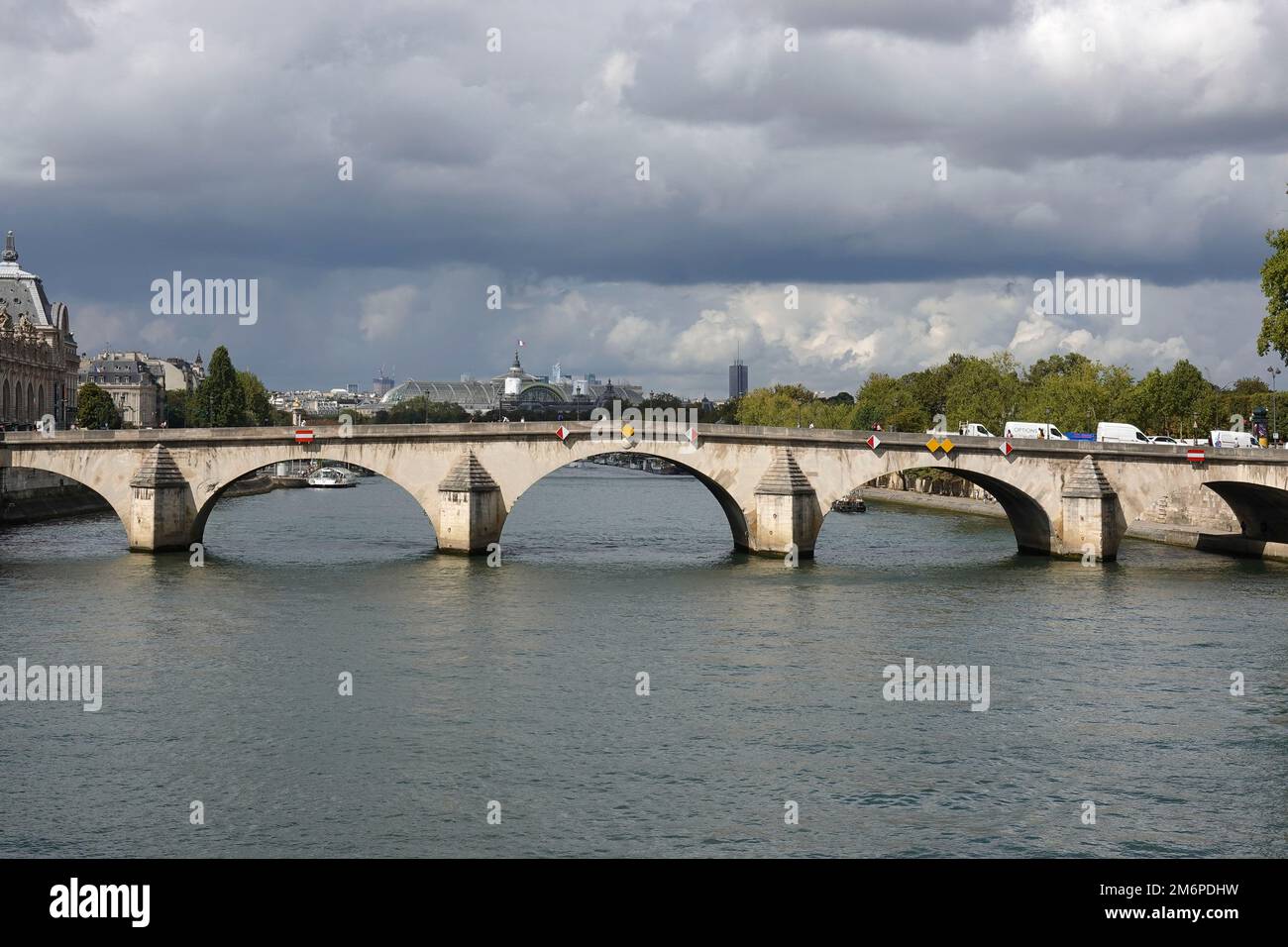 France, Paris, The Pont Royal is a bridge crossing the river Seine in ...