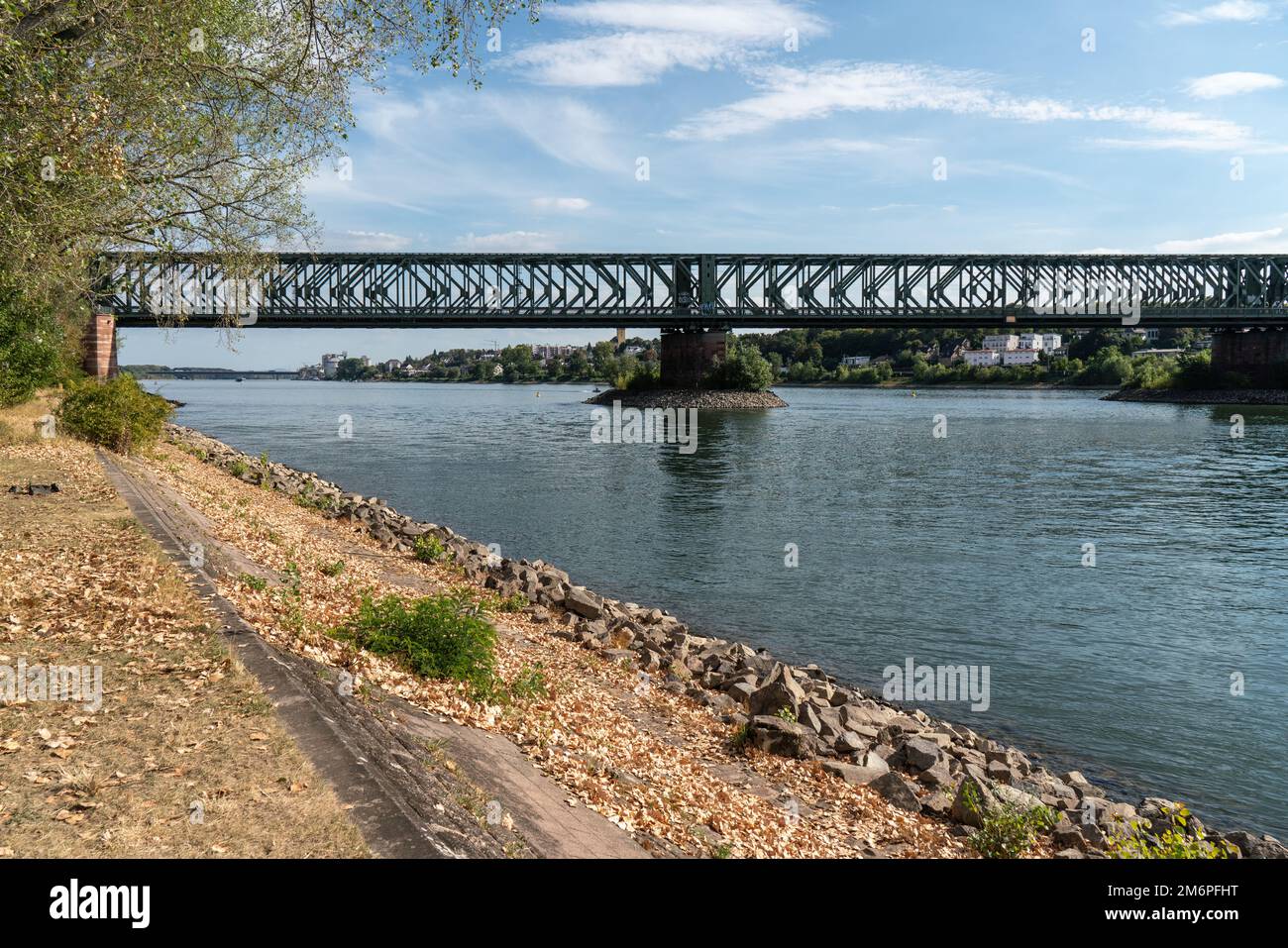South bridge over the Rhine in Mainz Stock Photo - Alamy