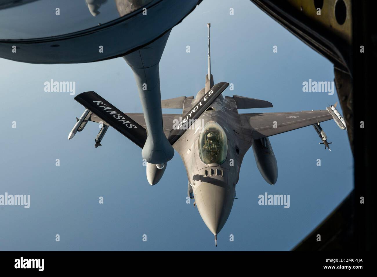 A U.S. Air Force F-16C Fighting Falcon assigned to the South Carolina ...