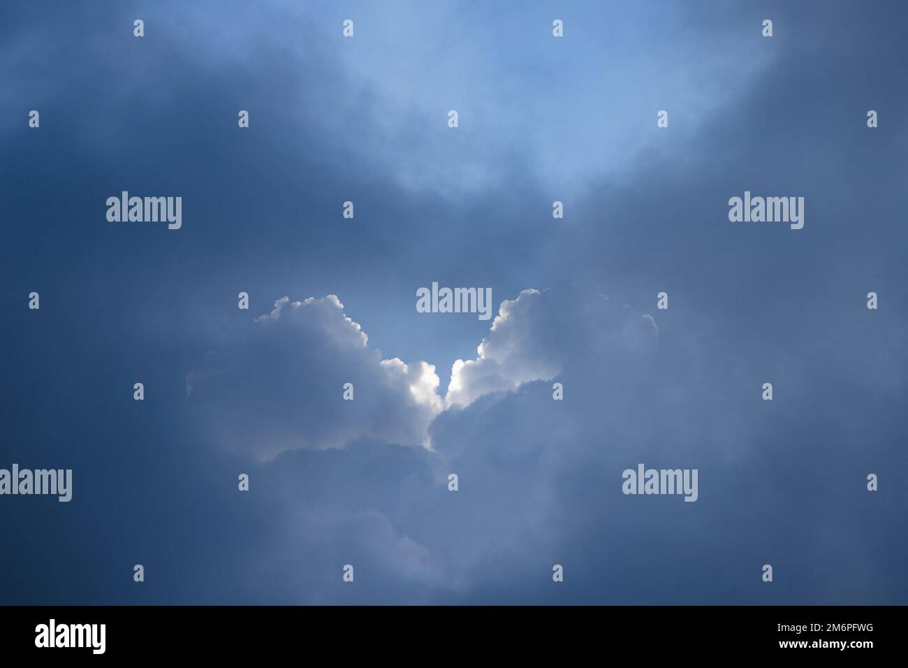 Abstract white flat clouds hi-res stock photography and images - Alamy