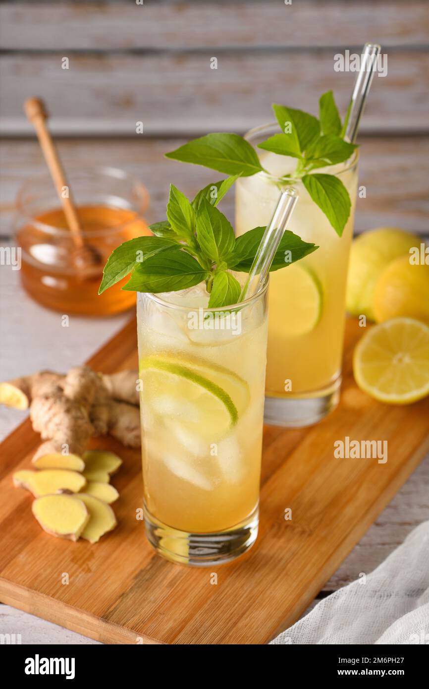 Lemon ginger mojito hi-res stock photography and images - Alamy
