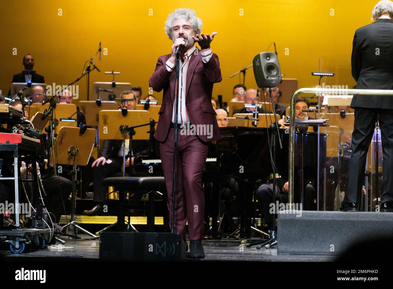 Madrid, Spain. 05th Jan, 2023. Singer of the group Leon Benavente ...