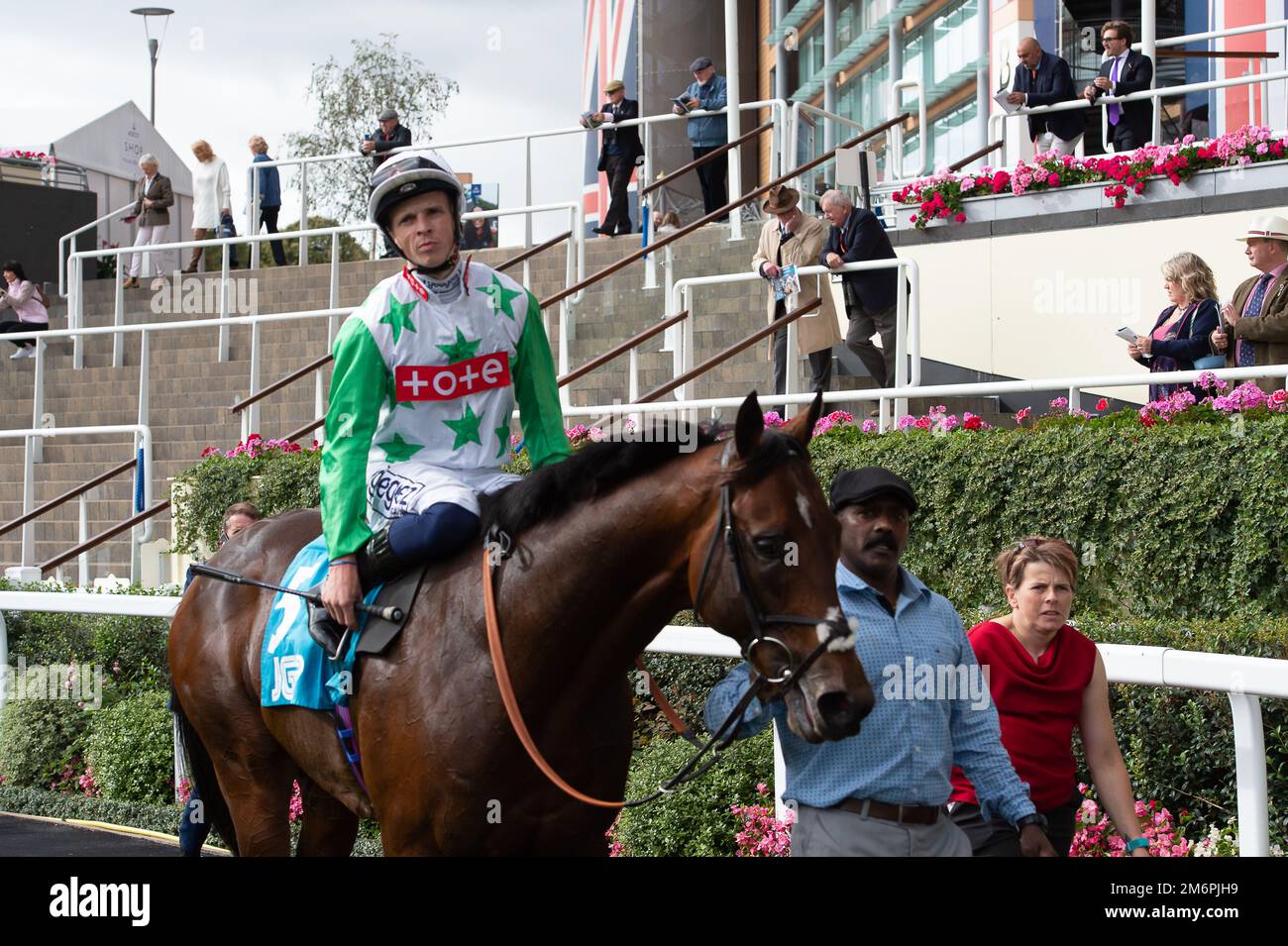 Run to freedom racecourse hi-res stock photography and images - Alamy