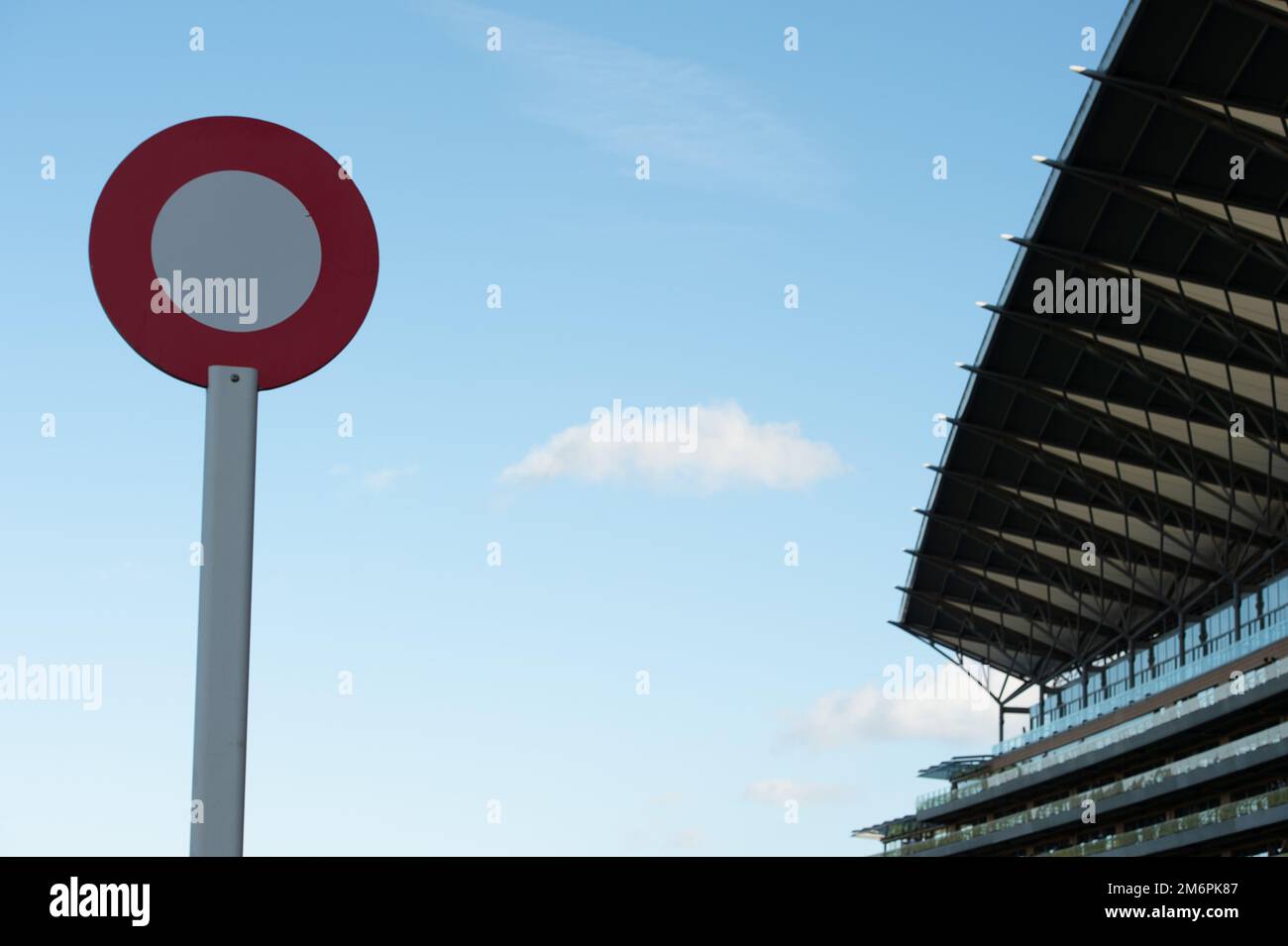Ascot, Berkshire, UK. 1st October, 2022. Blue skies above the winning ...